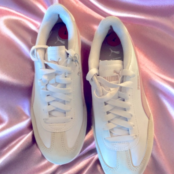 Puma | Shoes | Puma Women Tennis Shoes | Poshmark